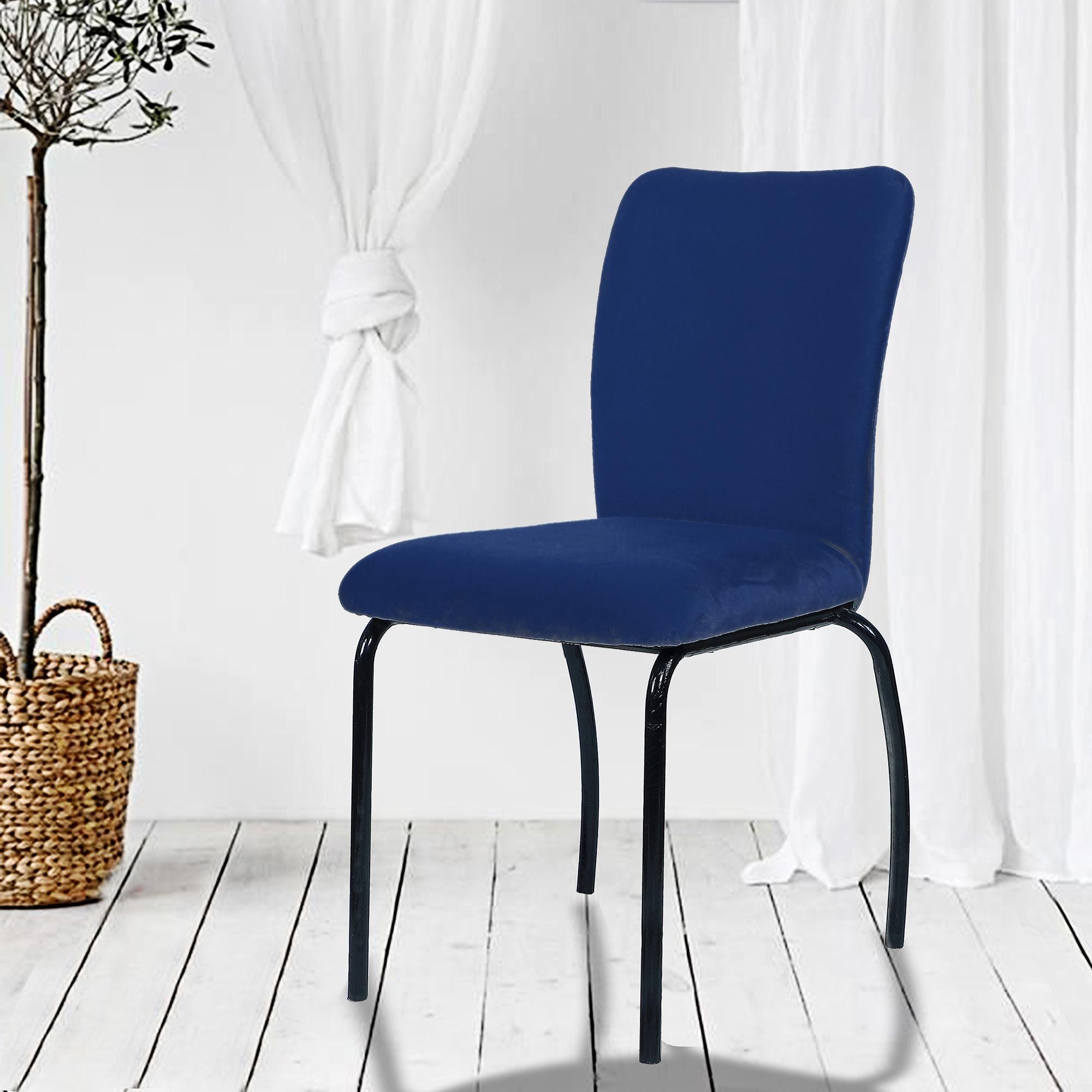 Fueanka Dining Chair in Blue